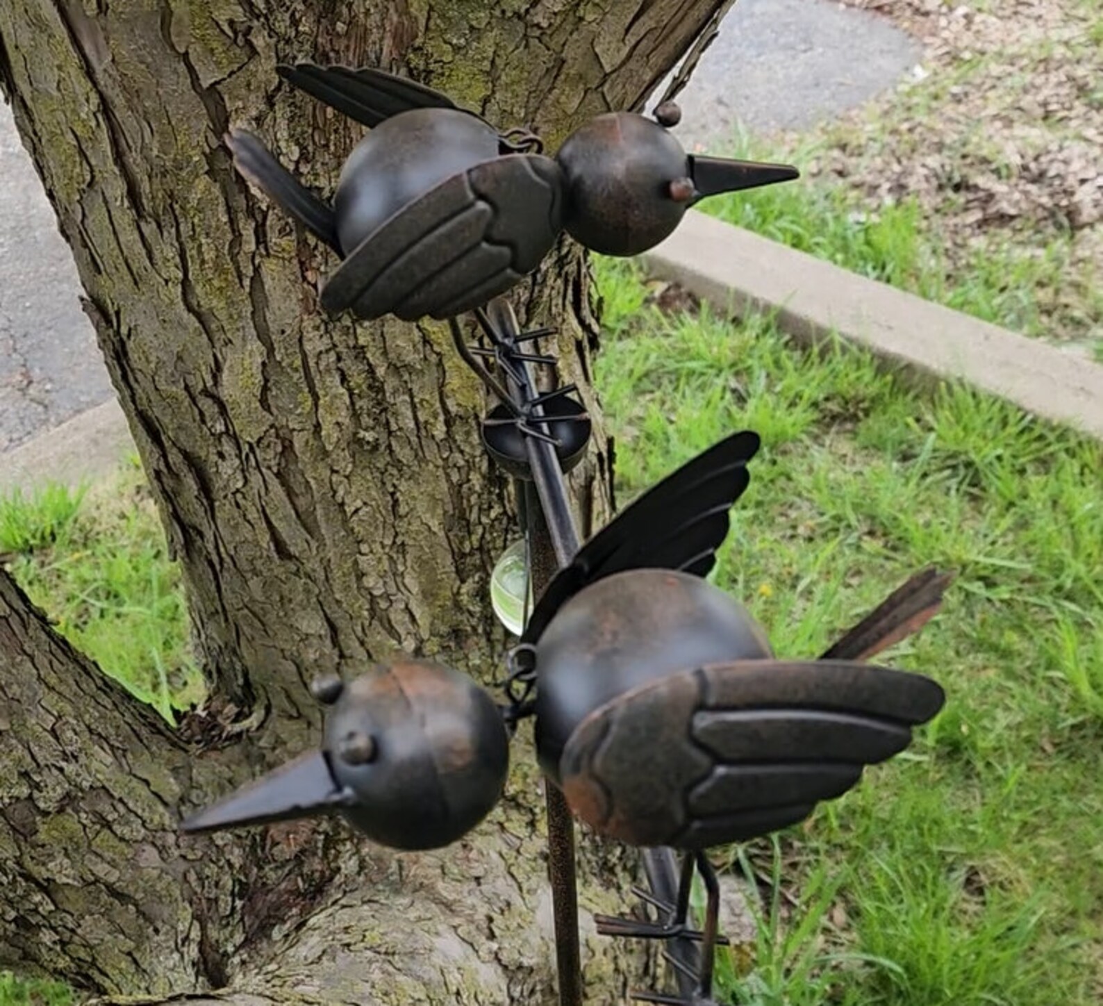 Kinetic Bobble Head Bird Art Yard Stake rustic Metal Yard Art garden ...
