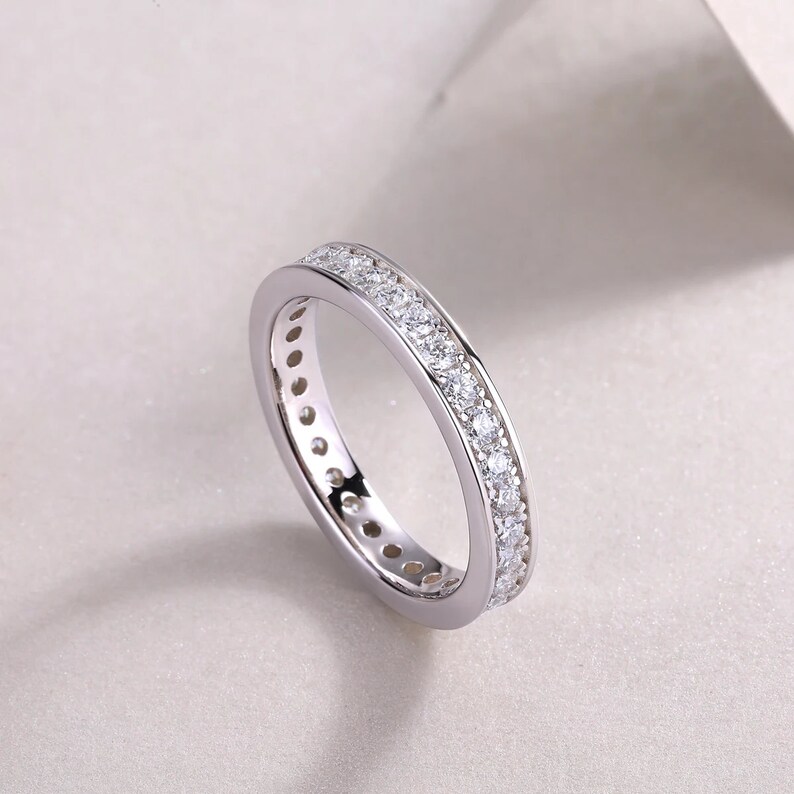 Round Cut Lab Grown Diamond Wedding Band, 14K Solid White Gold Band ...