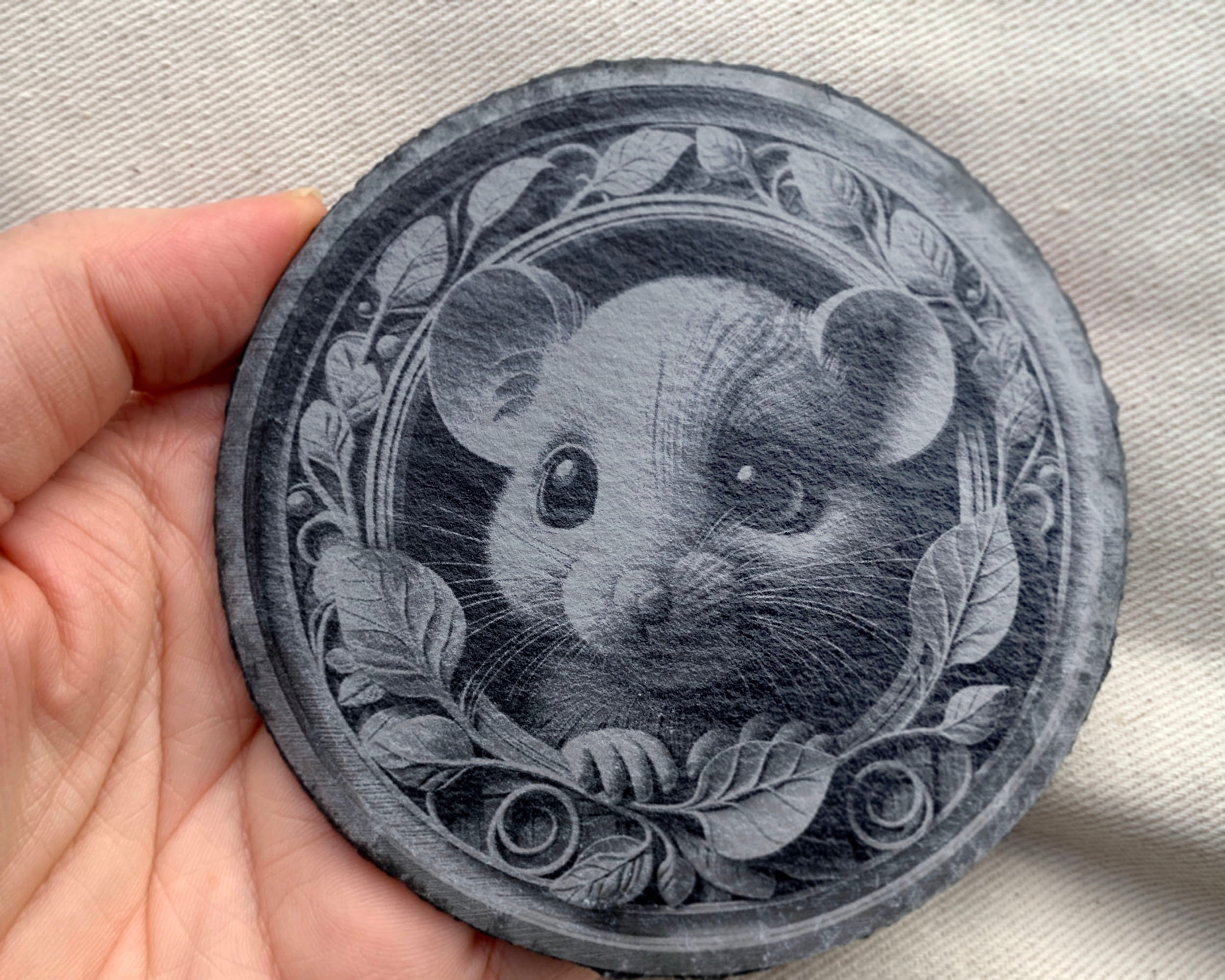 Mouse 3D Illusion PNG Laser File, Mouse PNG, Mouse Round Slate Coaster ...