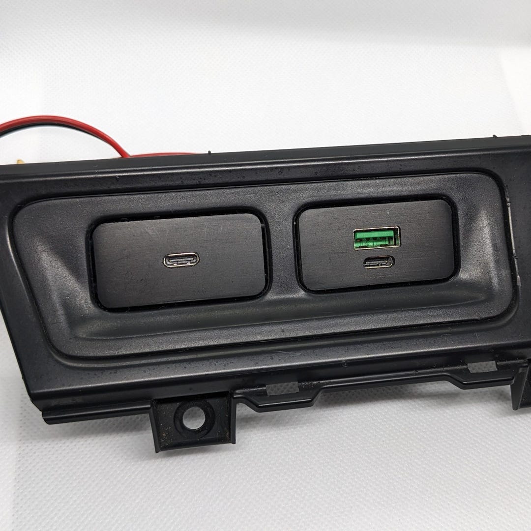 Mazda MX-5 Miata NA/NB 65w/qc4.0/pd Charging Module - Etsy