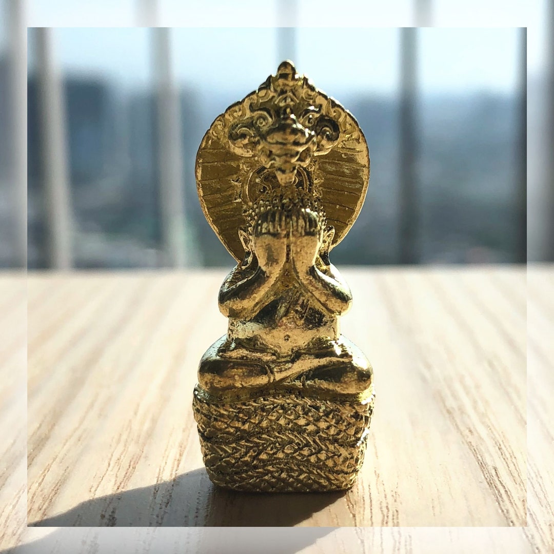 Phra Pidta Statue | Thai Amulet | Closed Eyes Monk | Ultimate Focus ...