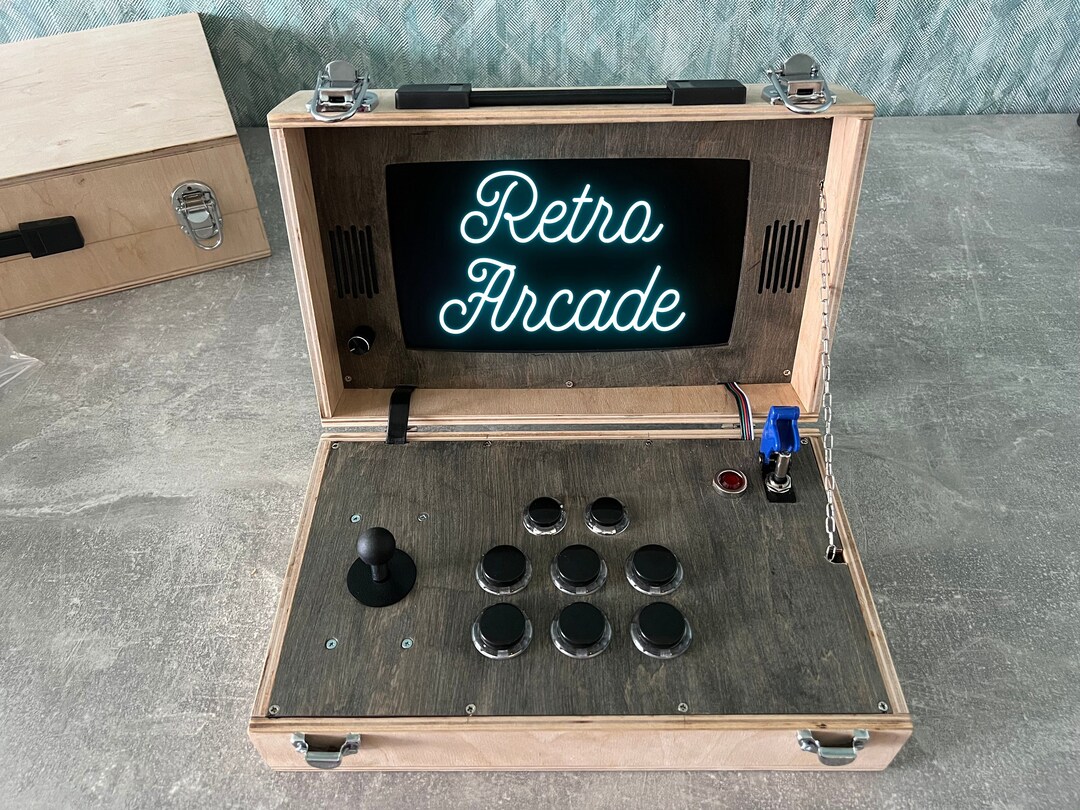 Retro Arcade Gaming Fun: 10,000 Games on Vintage System Perfect ...