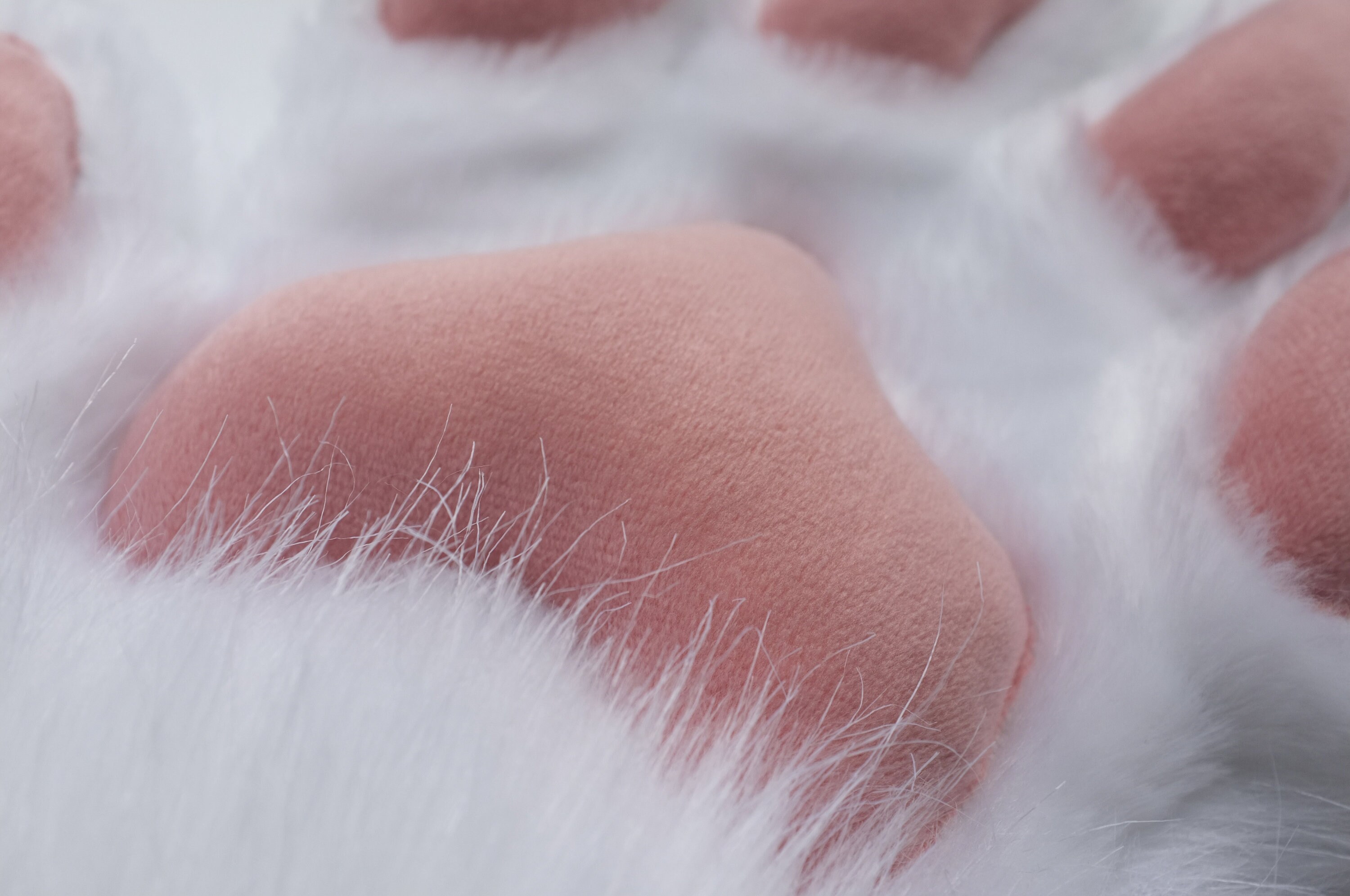 White Five Finger Paws, Paw Gloves White, Fluffy Fursuit Paws, Fursuit ...