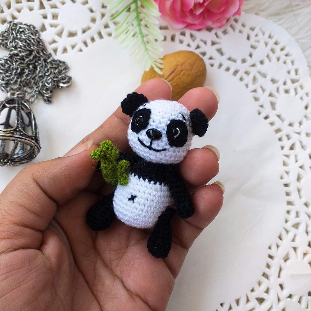 Amigurumi Crocheted Miniature Teddy Bear Mini Toy Souvenir Stuffed ...