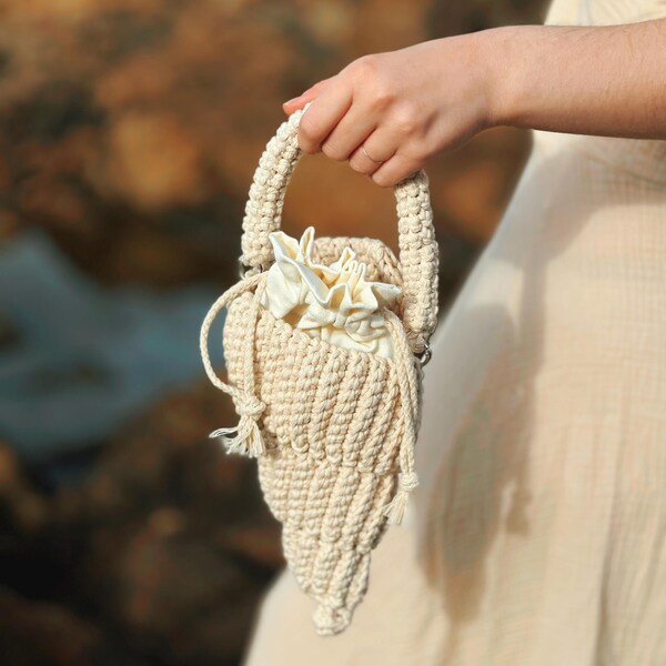 Crochet Seashell - Etsy