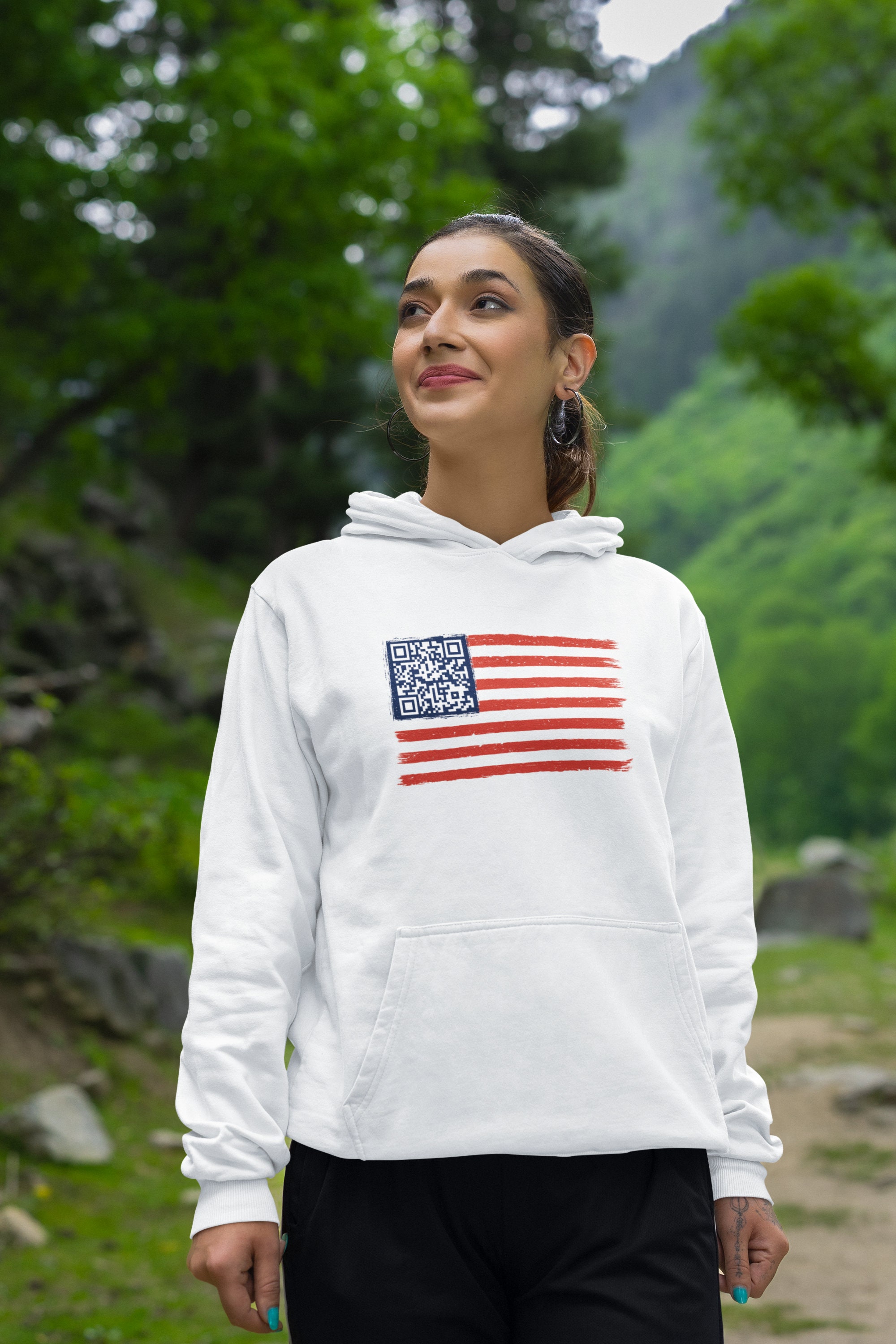 Personalized USA Flag QR Code America Unisex Hoodie/viral Hoodie/scan ...