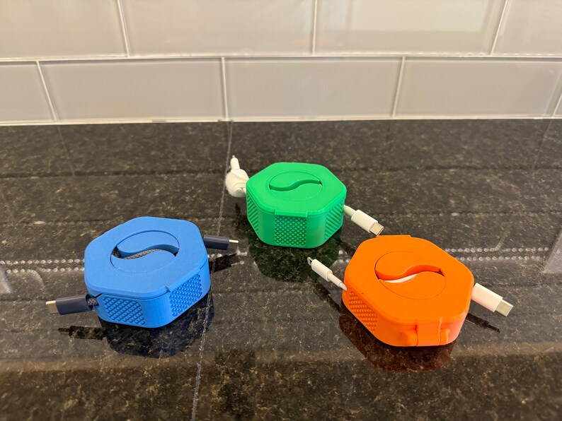 3D Printed Winding Cable Organizer | Tangle-free Cable Management ...