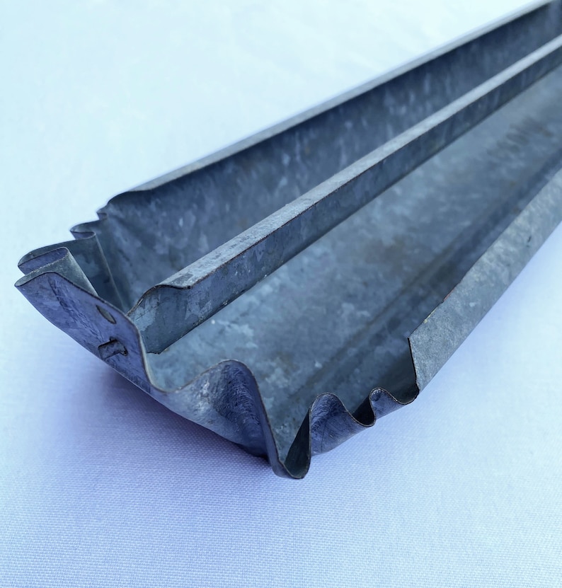 Authentic HUDSON Chicken Feeder Farm Trough Planter Zinc Plated Metal ...