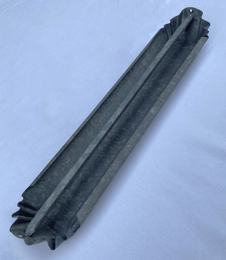 Authentic HUDSON Chicken Feeder Farm Trough Planter Zinc Plated Metal ...
