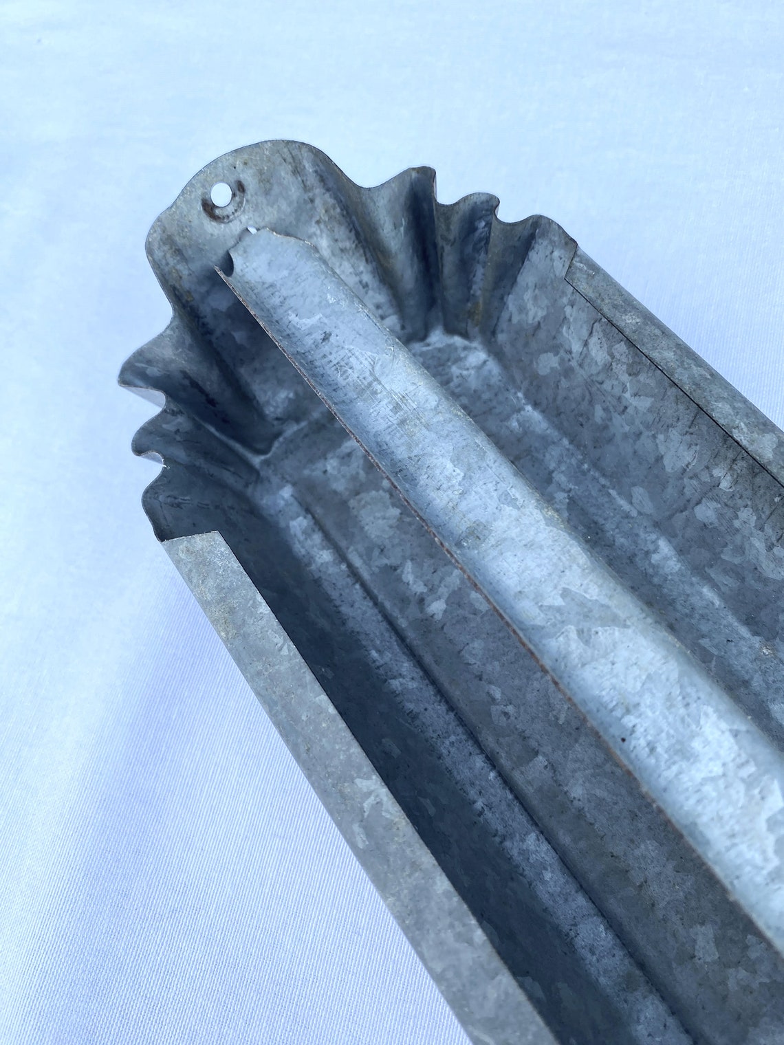 Authentic HUDSON Chicken Feeder Farm Trough Planter Zinc Plated Metal ...