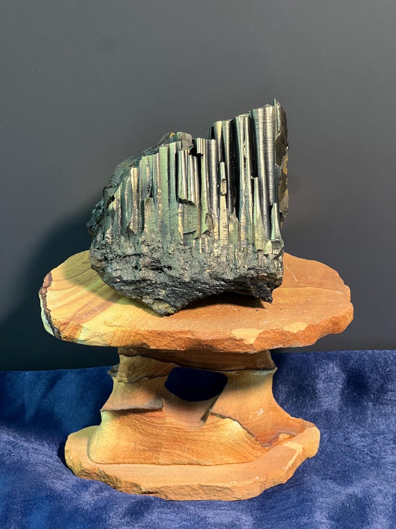 Museum Quality Very Showy Golden Color Stalactite Goethite, for Special ...