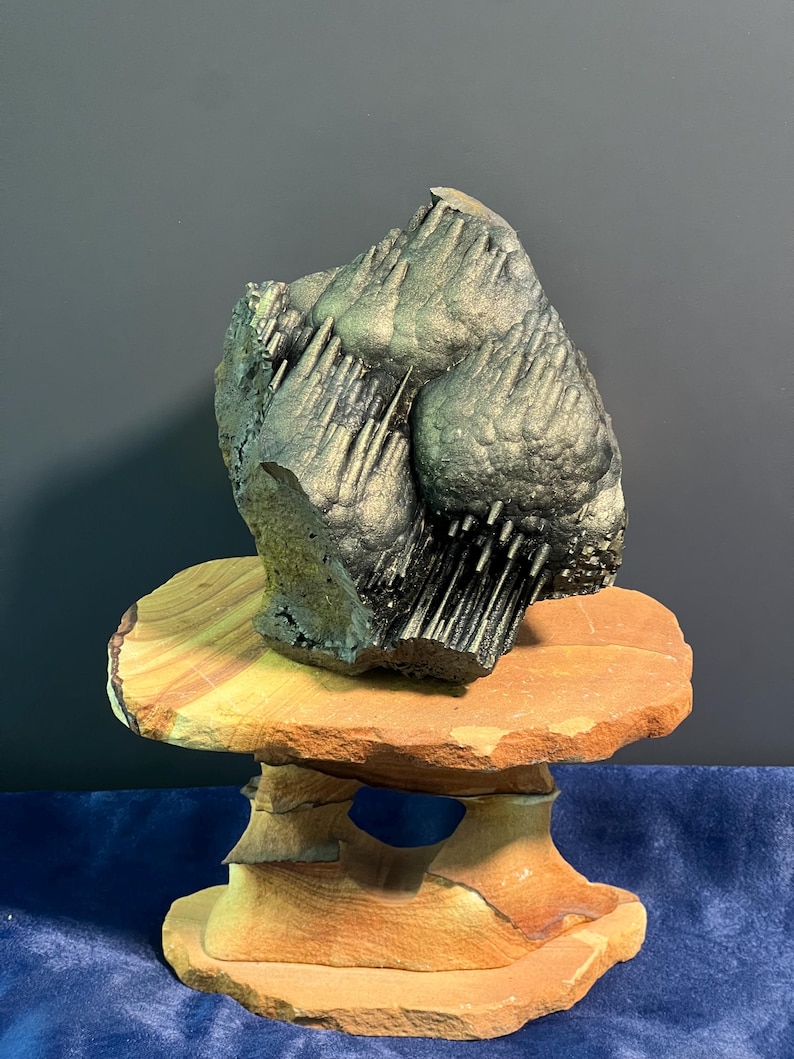 Very Unique and Showy Museum Quality Golden Color Stalactite Goethite ...