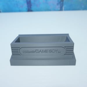 3D Printed Handheld Video Gaming Holder Stands for Nintendo Game Boy ...