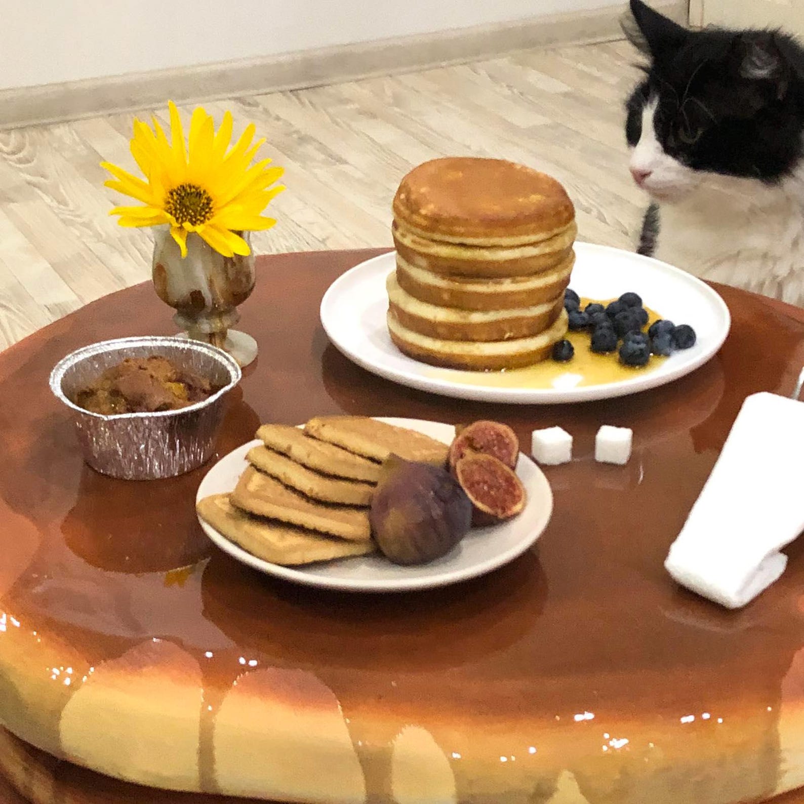 Pancake Coffee Table: Whimsical Home Decor, Bonus Carpet - Etsy