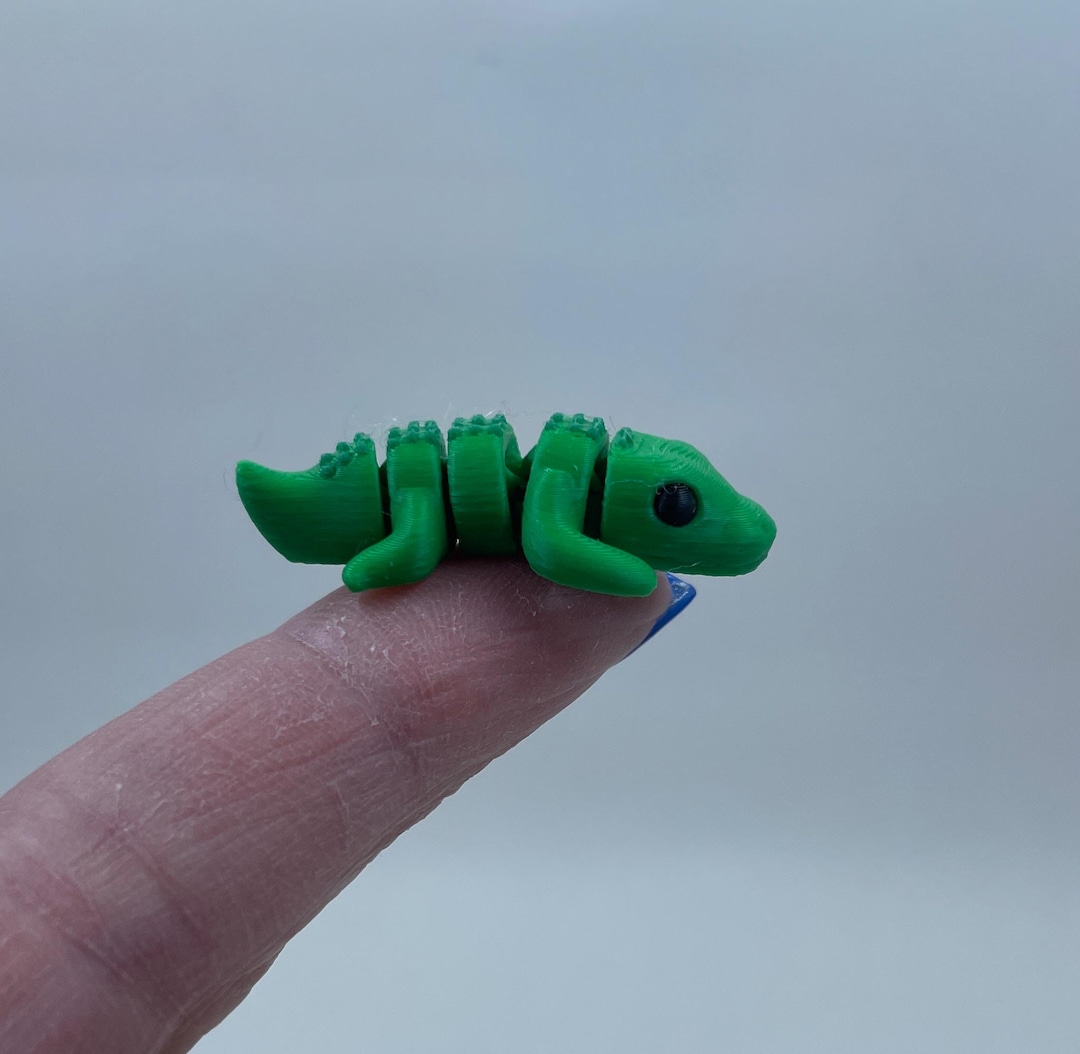 3D Printed Tiny Articulated Miniature Animal Pet Fidget Toy Alligator ...