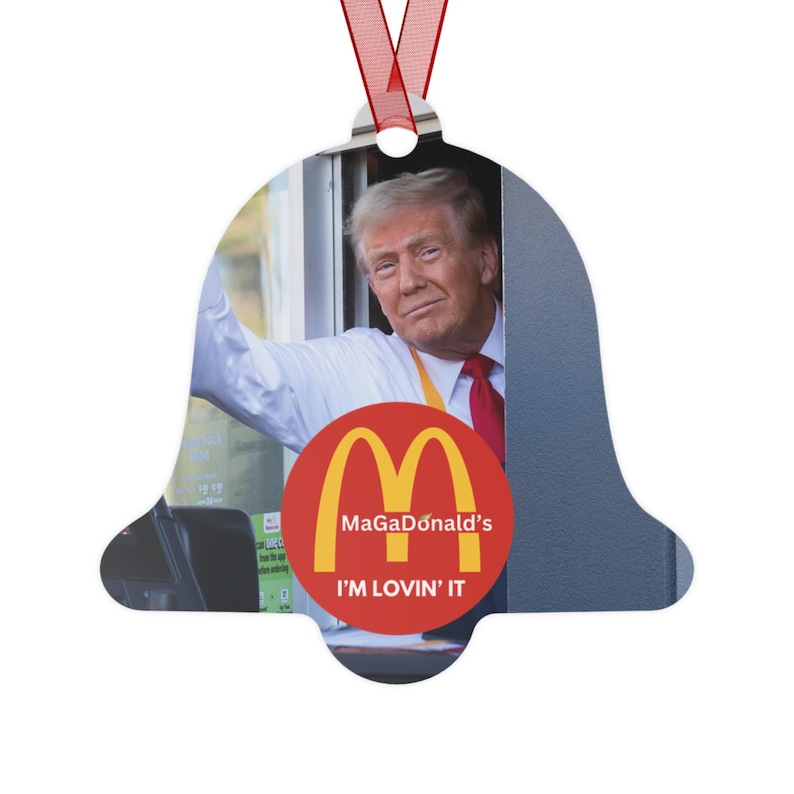 Funny Trump Mcdonald's Christmas Ornament | Circle MAGA Tree Decor ...