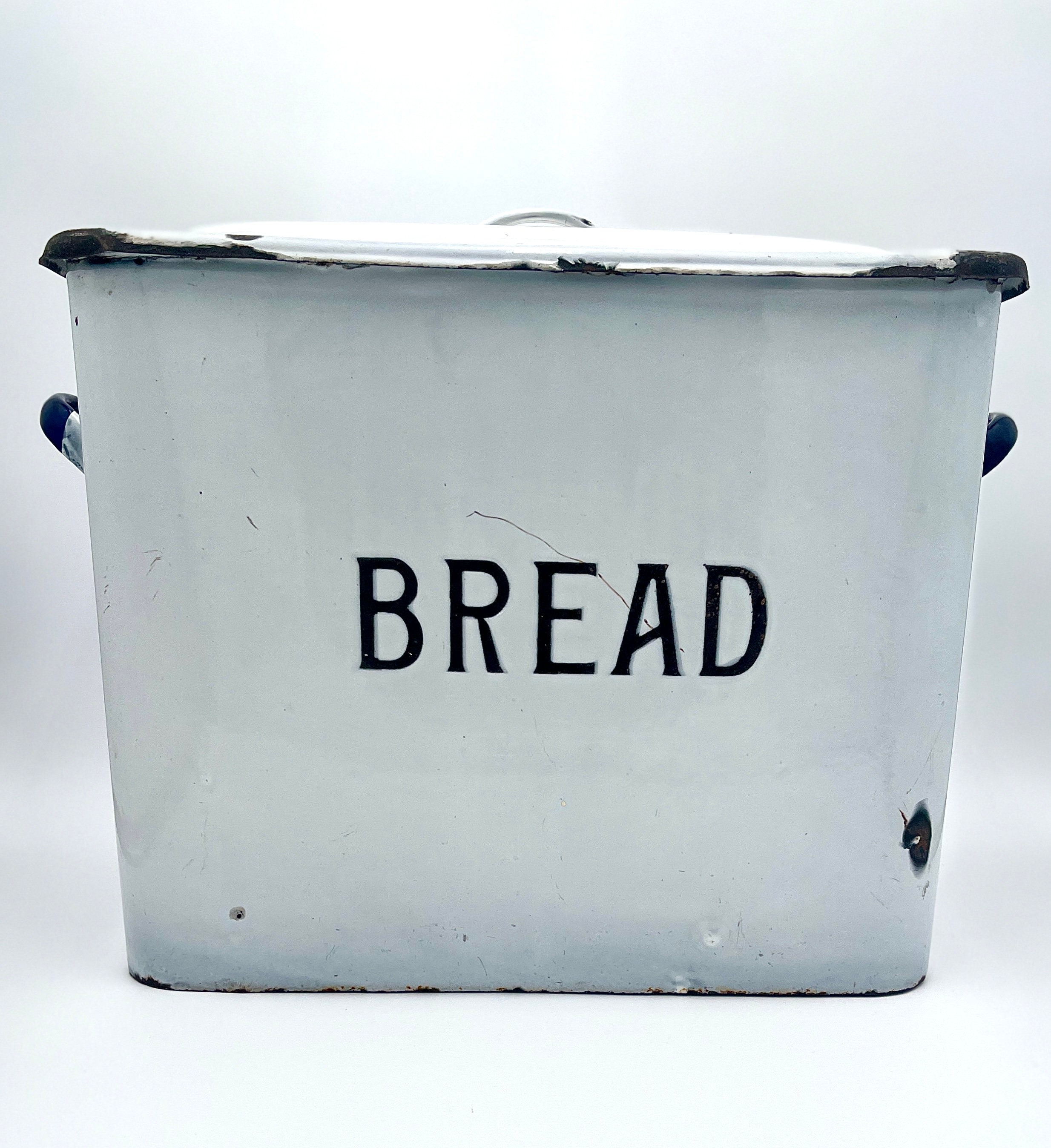 Rustic Tin Bread Box, Kitchen Storage, Metal Bread Box, Vintage Bread ...