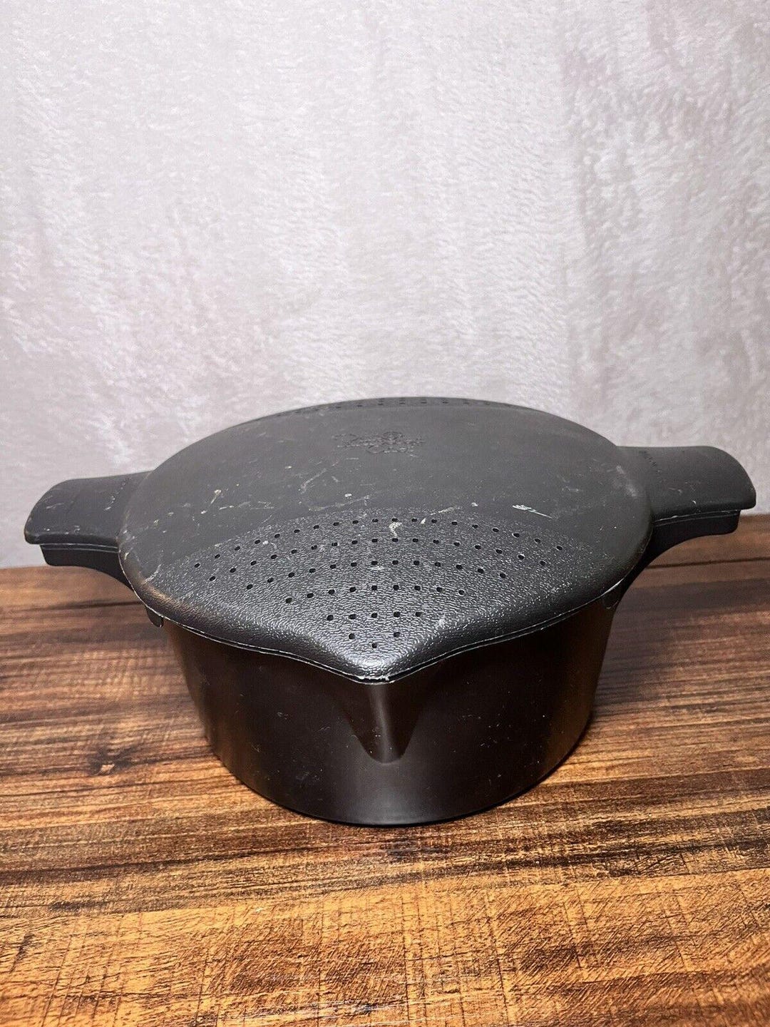 The Pampered Chef 2 Qt Micro-cooker Microwave Steamer Black With ...