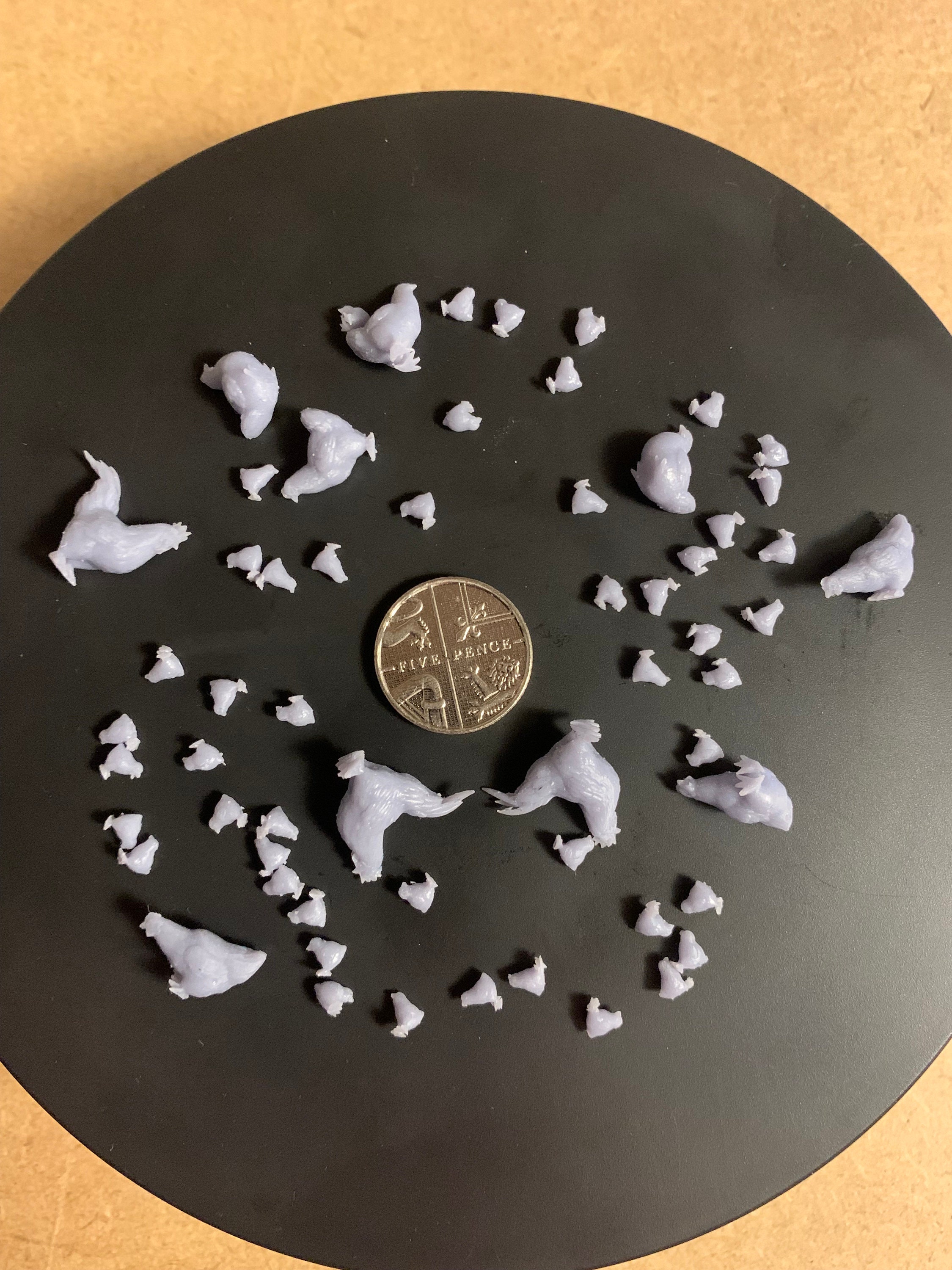 60pc Chicken Miniature Scatter Terrain Dnd Dungeons and Dragons 28mm ...