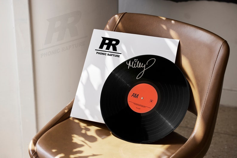 Miley Cyrus Endless Summer Vacation Signed Vinyl Record 12" Autographed ...