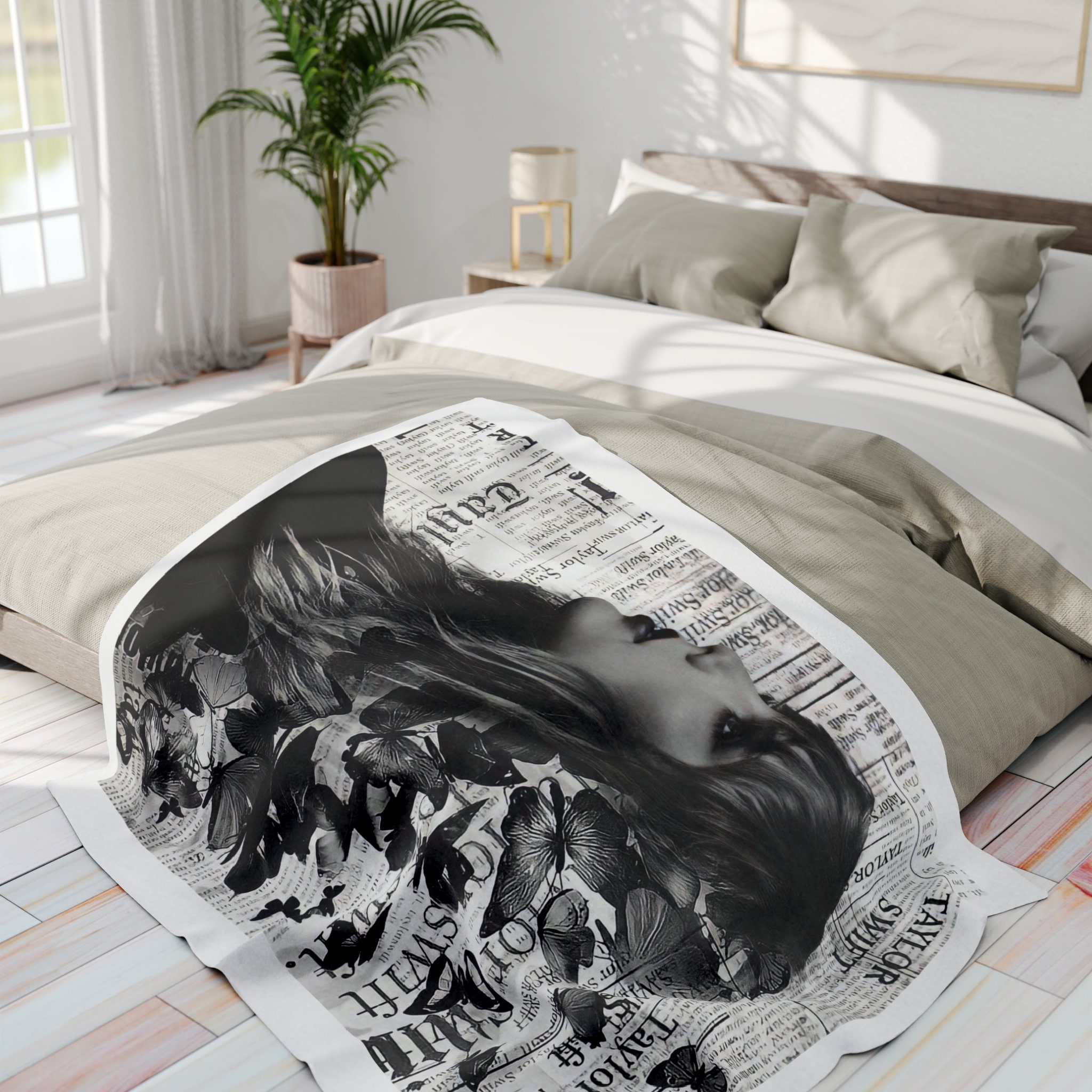 Rep Newspaper Butterflies Arctic Fleece Blanket, Taylor Swift ...