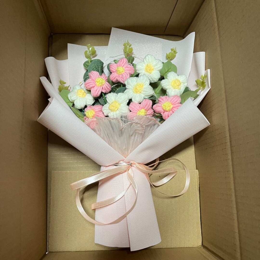 Beautiful Bouquet of Wool Flowers With a Clear Bag and Lights - Etsy