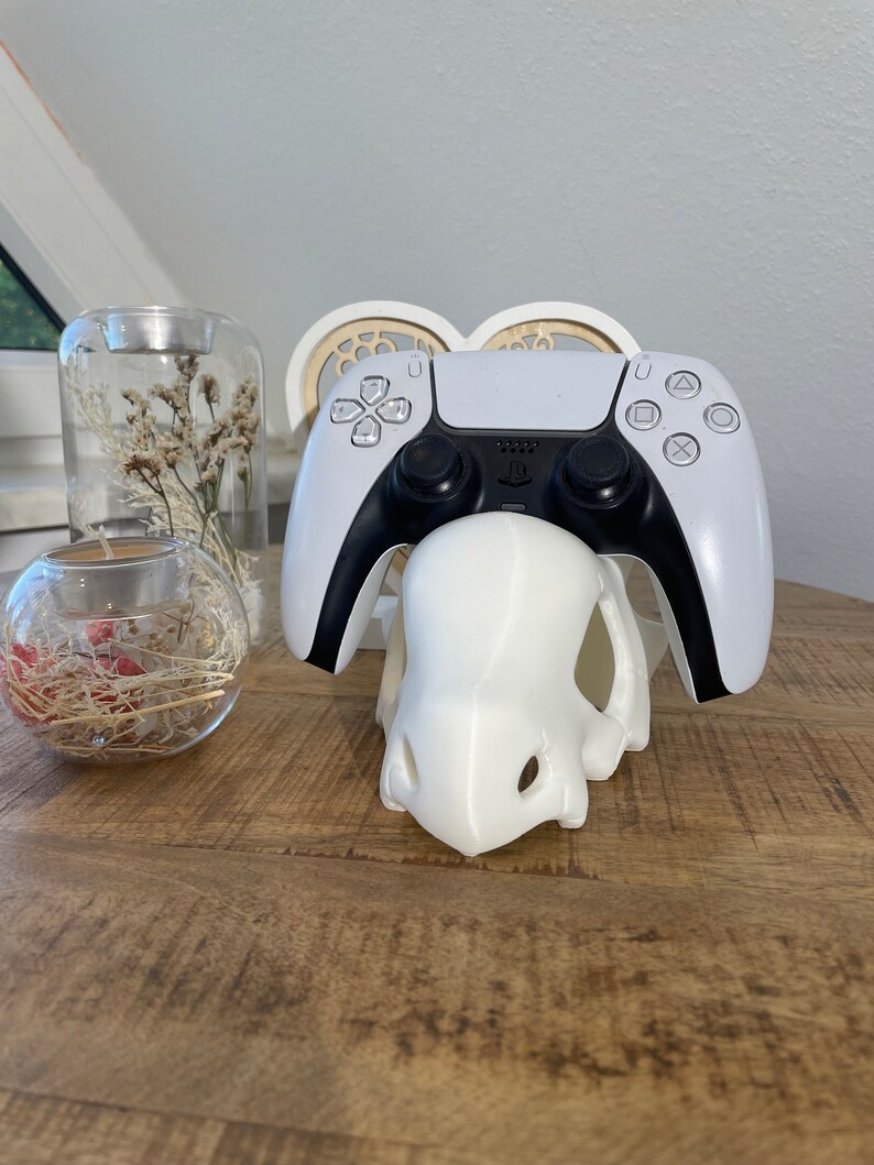 Pokémon Tragosso / Cubone Controller Holder for Xbox One, S X ...