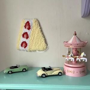 Strawberry Sando Fruit Sandwich Rug, Kawaii Gallery Wall Hanging, Anime ...