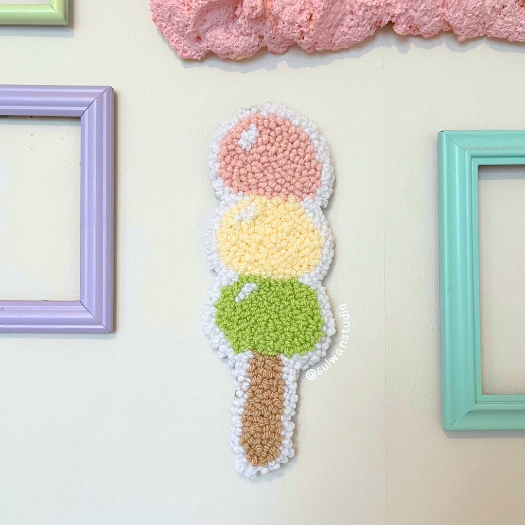 Hanami Dango Mochi Wall Art, Kawaii Rug Hanging, Anime Mural Tapestry ...