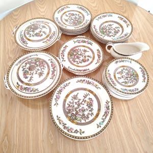 Vintage 30 Pcs Dinnerware Set by Washington Indian Tree Pattern Dinner ...