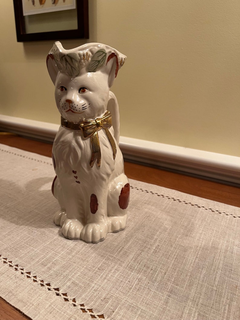 Royale Stratford Staffordshire Rushton Hand Painted Toby Cat Pitcher ...