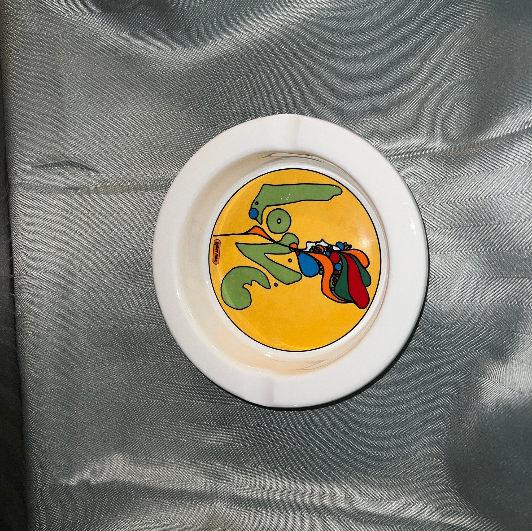Peter Max LOVE Ashtray Yellow Background 6 1/2 NICE - Etsy Peter Max LOVE Ashtray Yellow Background 6 1/2 NICE - Etsy