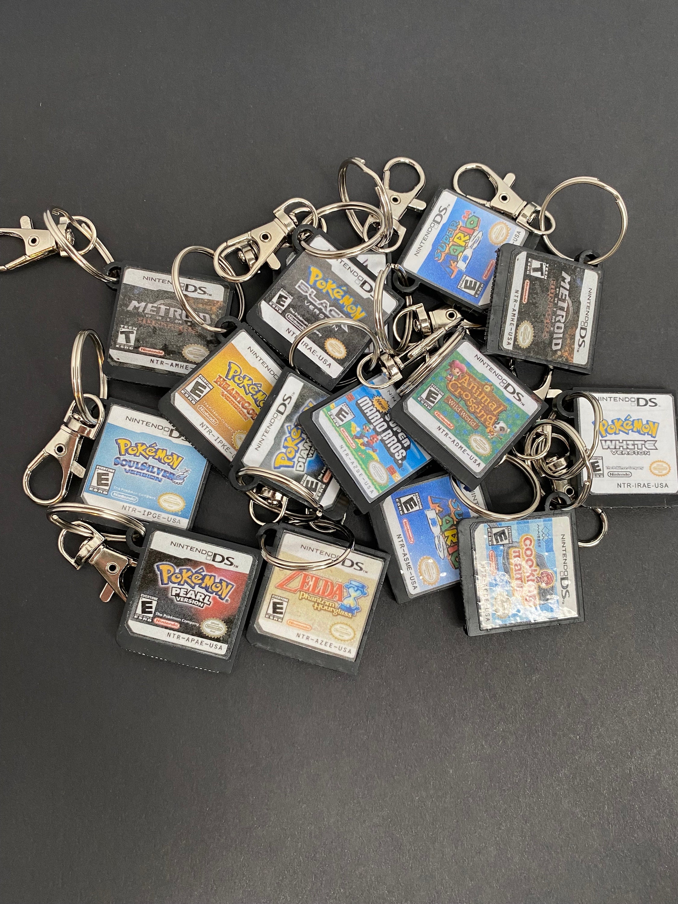 Nintendo DS Game Keychain, Mario, Pokémon, Zelda and More. Gaming ...