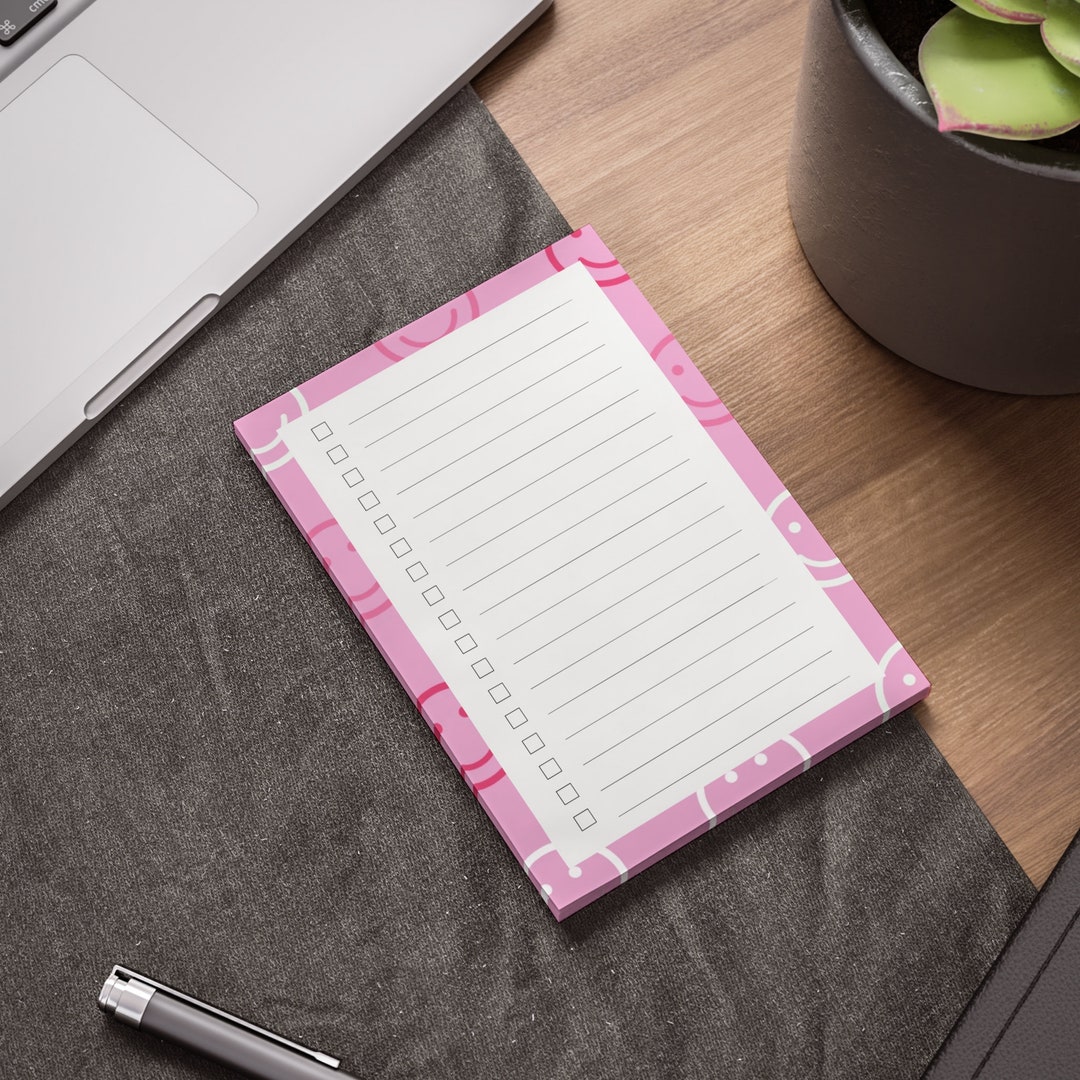 Sticky Note Pads Pretty in Pink: Smiley Bliss Sticky Note Pad for ...