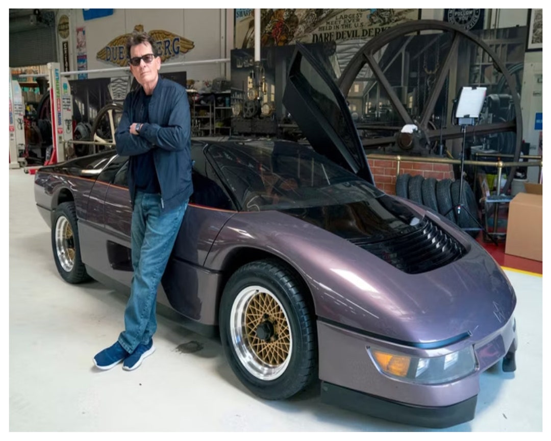 THE WRAITH CAR Charlie Sheen 8x10 Photograph - Etsy