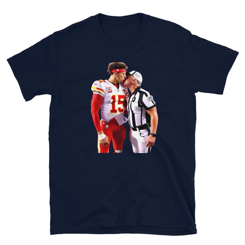 Patrick Mahomes Kissing Ref T Shirt Unisex - Etsy