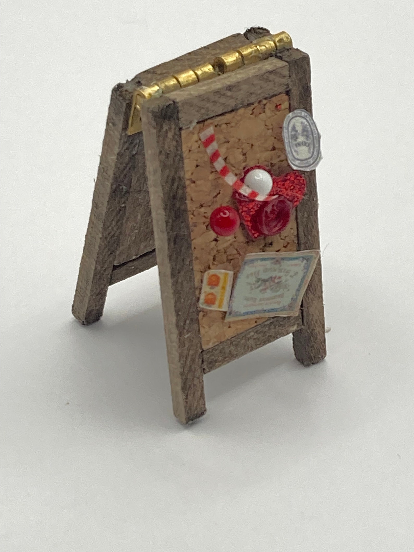 Folding Cork Board for Desk 1:12 Scale Miniatures - Etsy