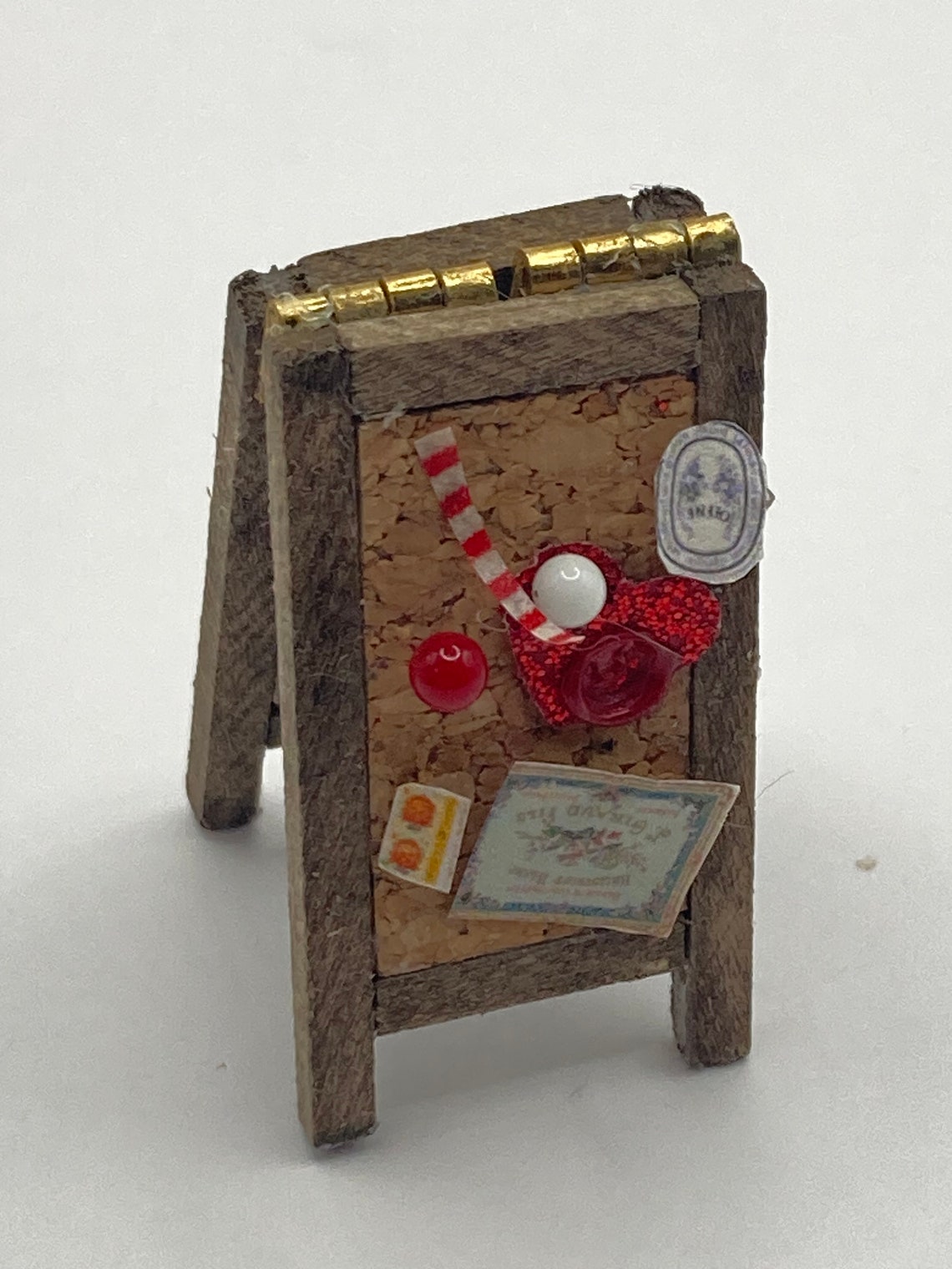 Folding Cork Board for Desk 1:12 Scale Miniatures - Etsy