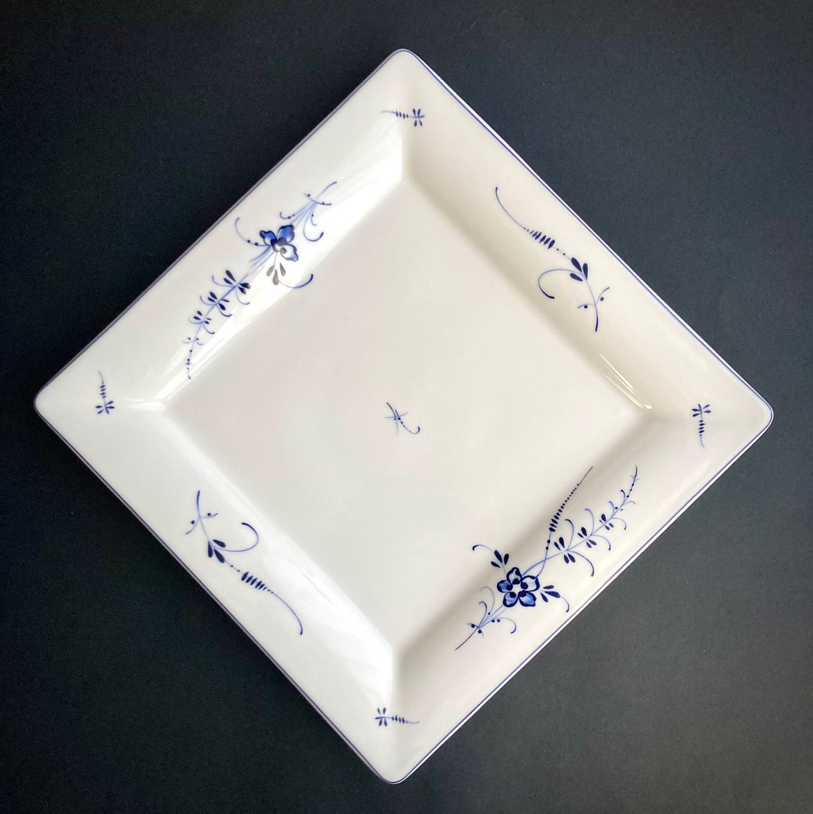 Villeroy & Boch 27cm Hand Painted Cobalt Platter Outstanding New ...