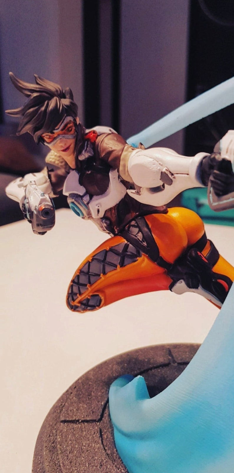 Tracer Action Pose Overwatch Action Figure Elite Edition / Expertly ...