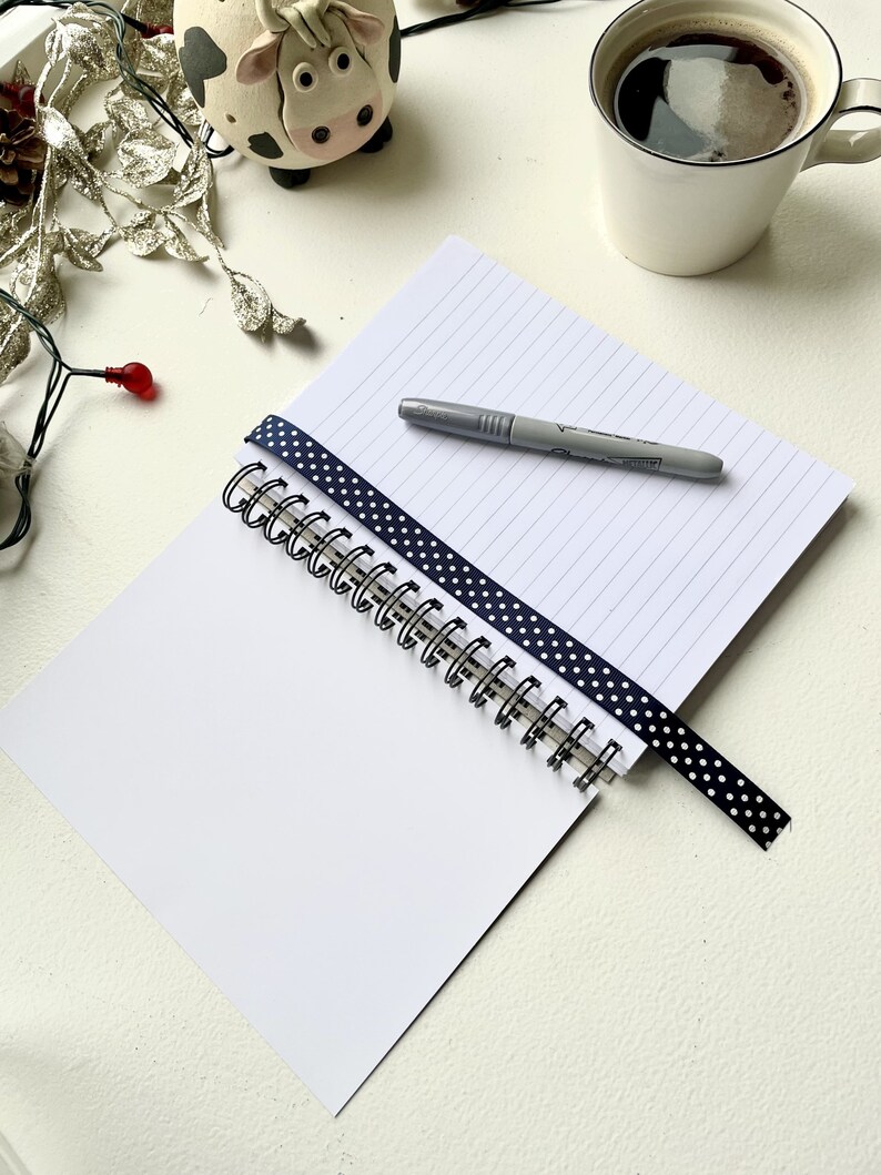 Daisy Notebook - Etsy