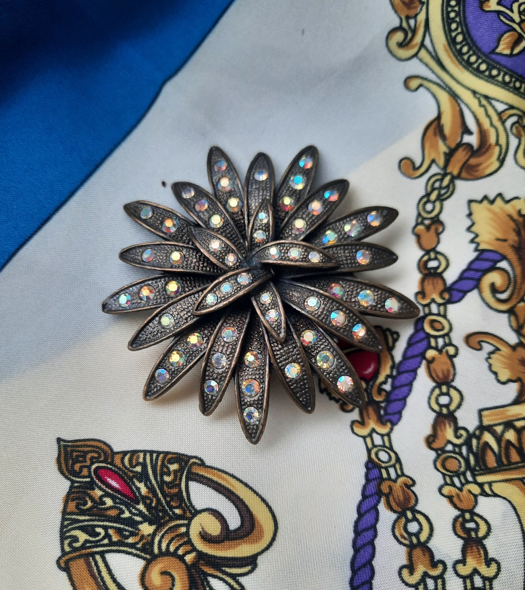 Vintage Mid-century Starburst Brooch With Irridescent Rhinestones - Etsy