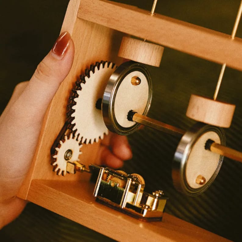 Carved Wodden Hand Crank Music Box DIY Puzzle Whale Song Musical Box ...