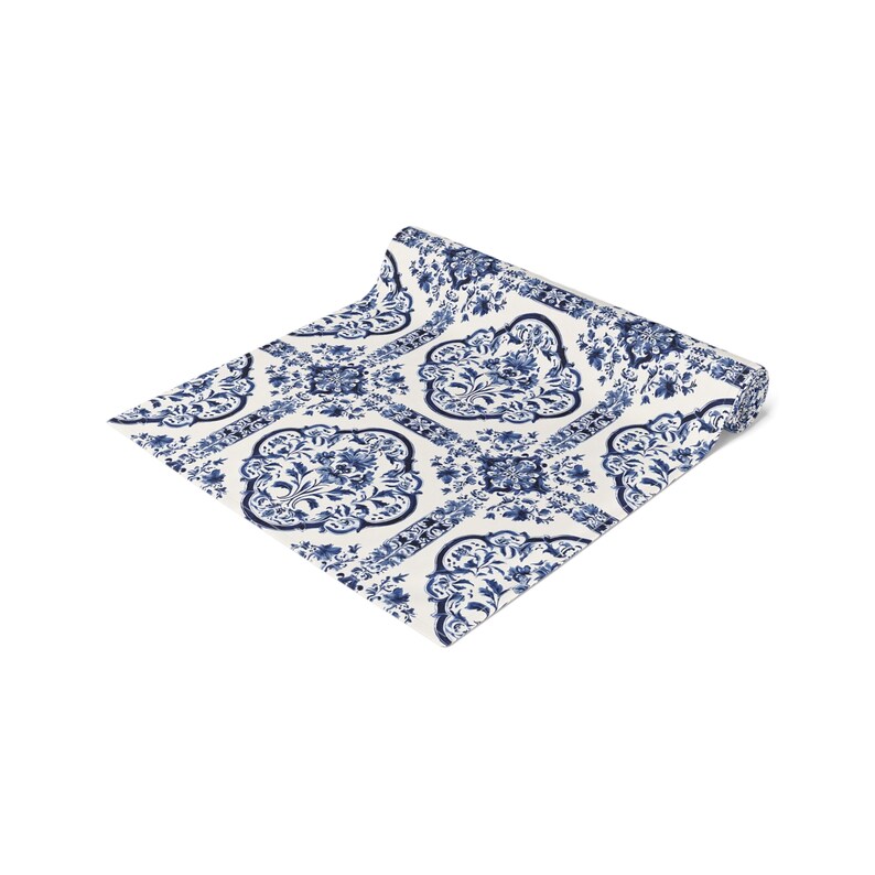 Beautiful Delft Blue Floral Design Table Runner Vintage Table Runner ...