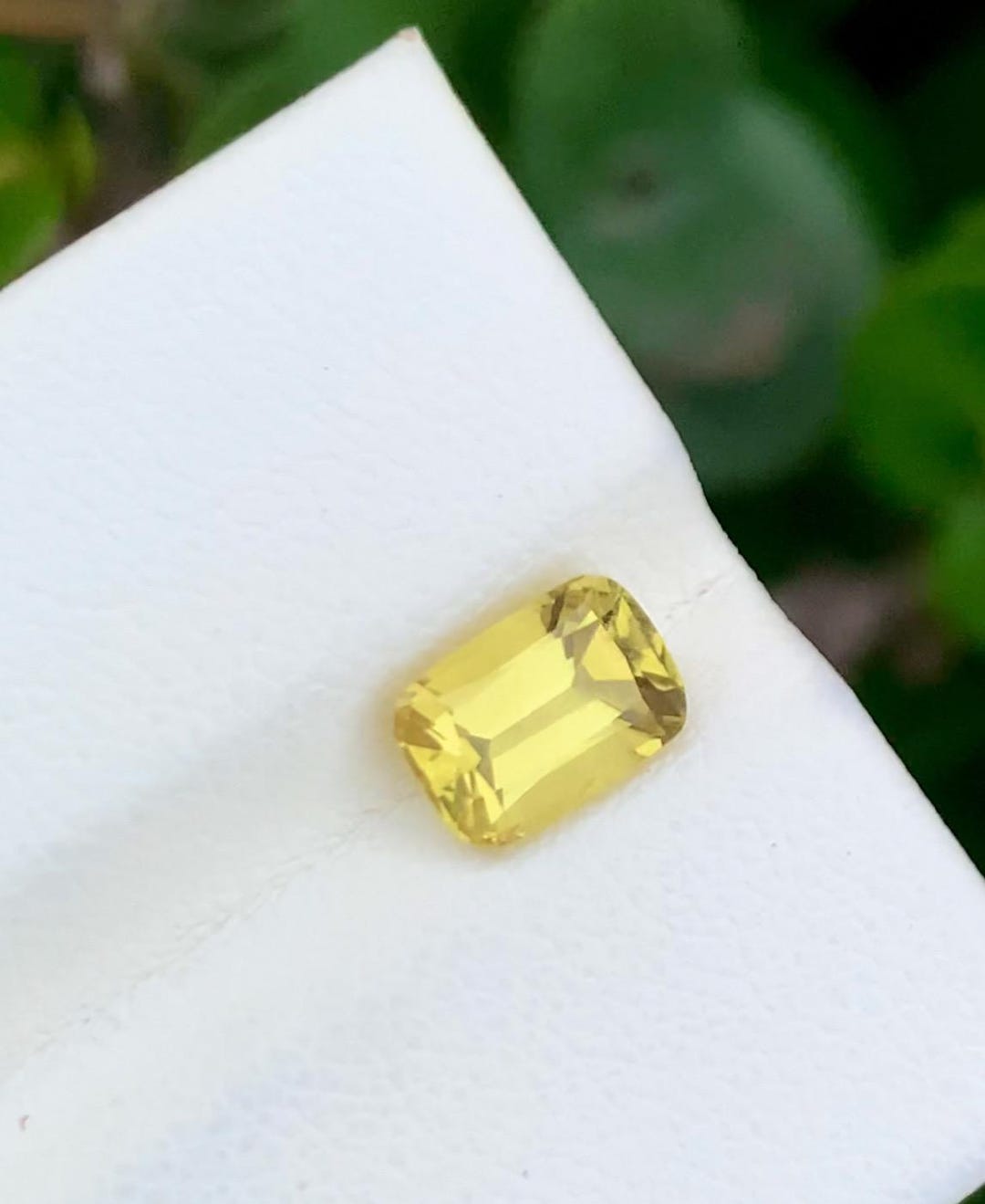 Golden Yellow Heliodor Gemstone: 2.70 Carat Emerald Cut Beryl - Etsy