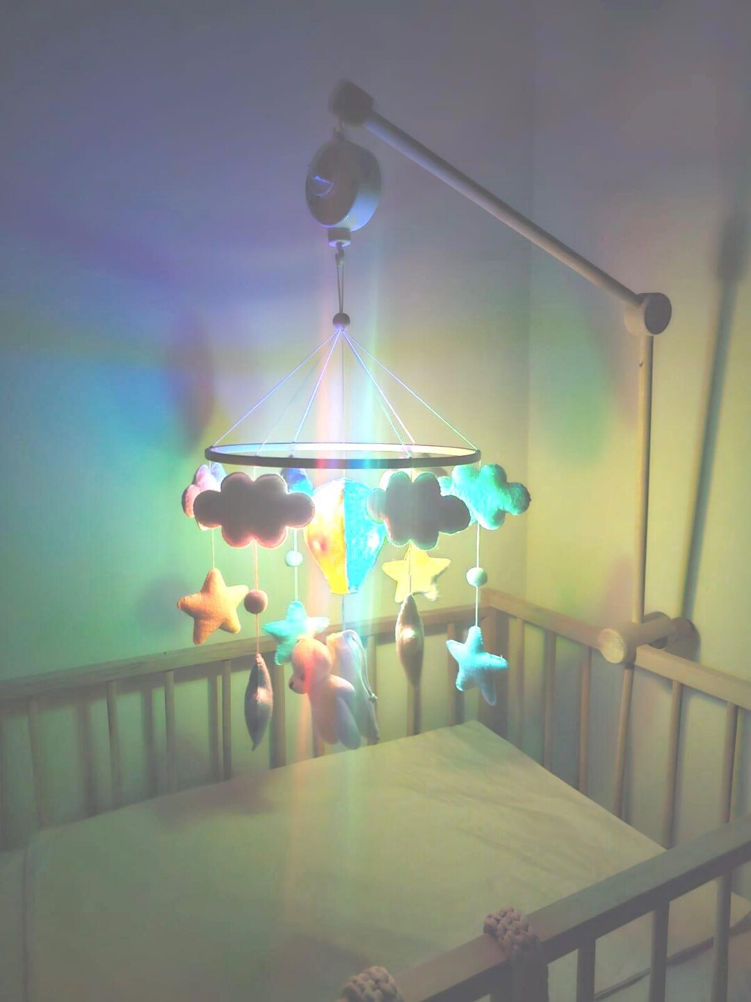 Lighted, Musical Mobile. Projection Ceiling Light Projector 2-stage ...