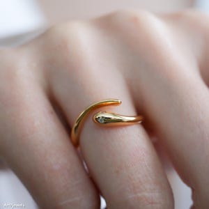 Dainty Gold Snake Ring, Cute Snake Ring, Minimalist Serpent Ring ...