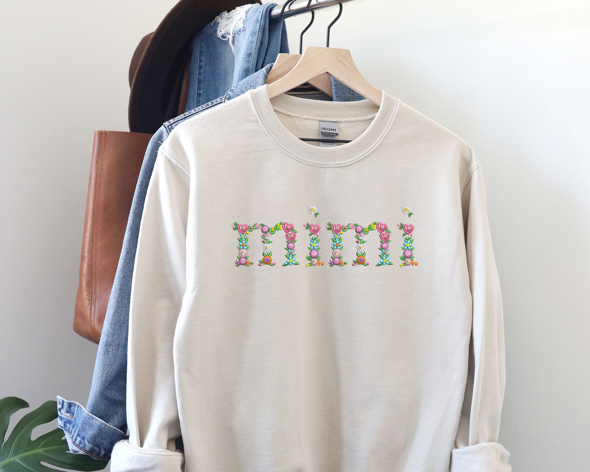 Mimi in Floral Letters Embroidery Design, Mimi Machine Embroidery Font ...