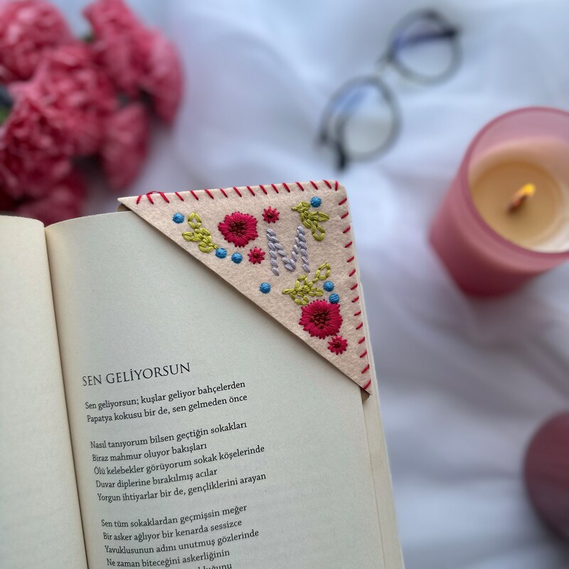 Embroidered Bookmark - Etsy