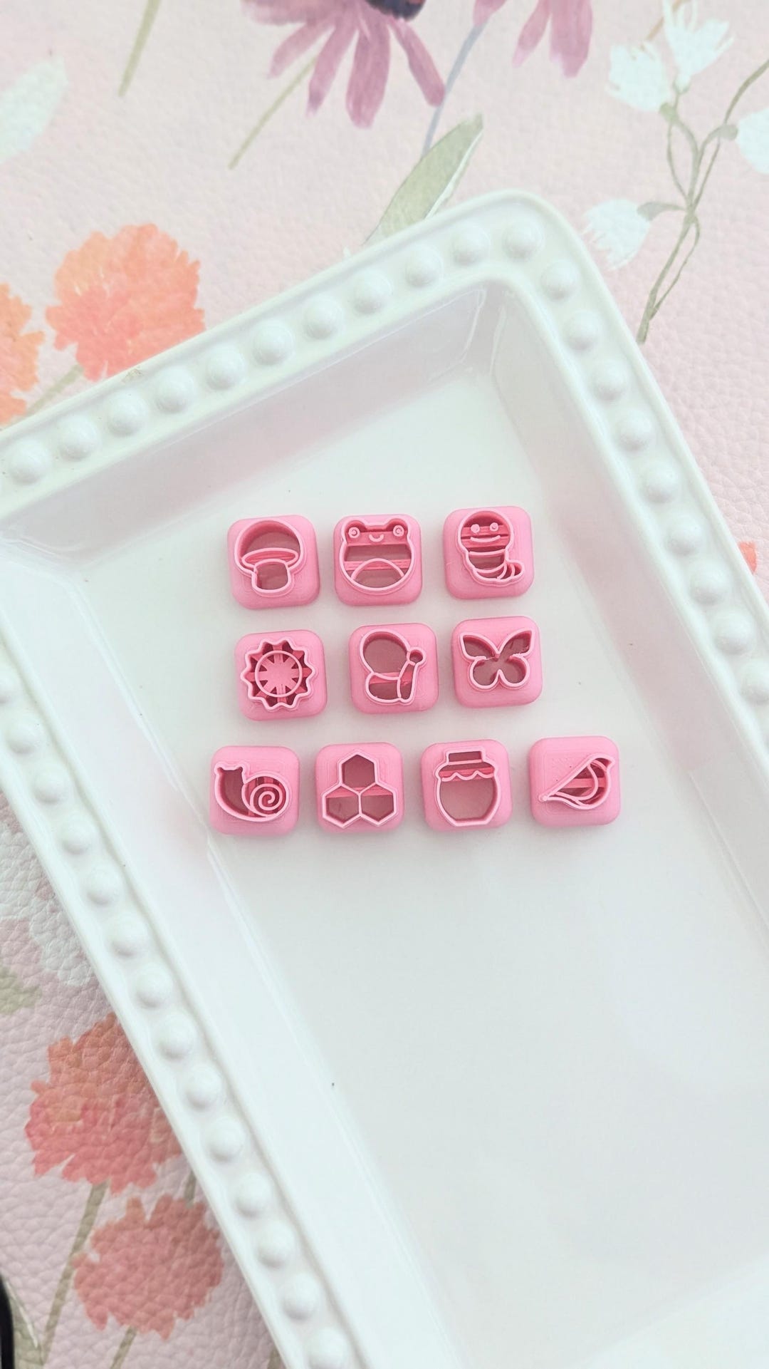 Mini Spring Cutters Mushroom Frog Caterpillar Flower Butterfly Snail ...